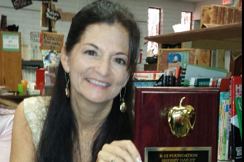 Fundraiser by Jackie Plummer : Joanne Vianos is Retiring!