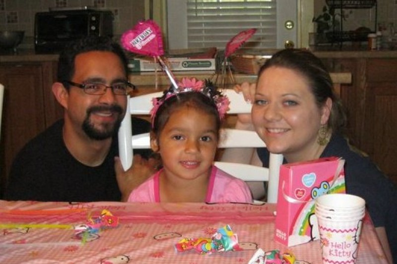 Fundraiser by Sheila Belcher Hernandez : Recently widowed & unemployed mom