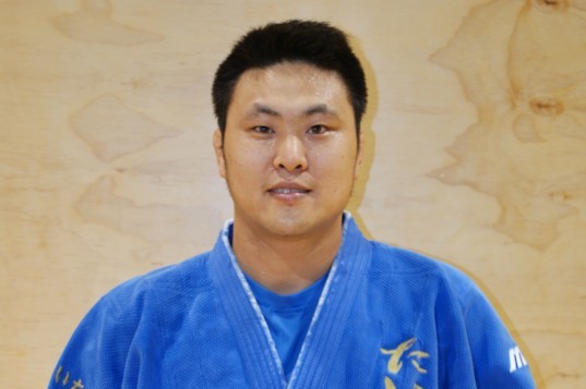 Fundraiser by Morgan Endicott-Davies : Jun's Neck Operation