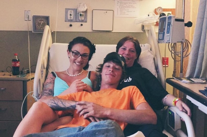 Fundraiser for Jessica Peer by Lauren Klener : Help Lisa Calhoun-Peer's ...