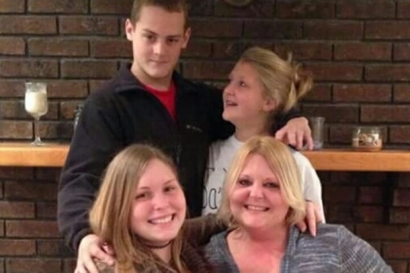 Fundraiser for Holly Raub by Susan May : For the Children of Dawn Carrico