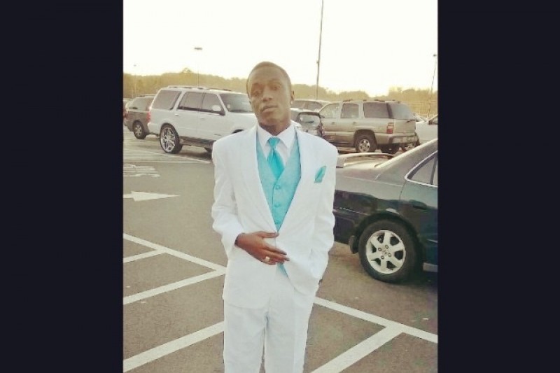 Fundraiser by Twanda Yarbrough : Help Lay DeAndre to Rest