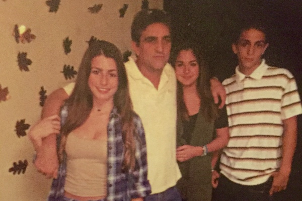 Fundraiser by Iraida Rodriguez Ibalmea : Please help Alex's kids