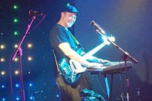 Fundraiser for Sean Hankins by Suzanne Park : Sean Hankins/Music Ed ...