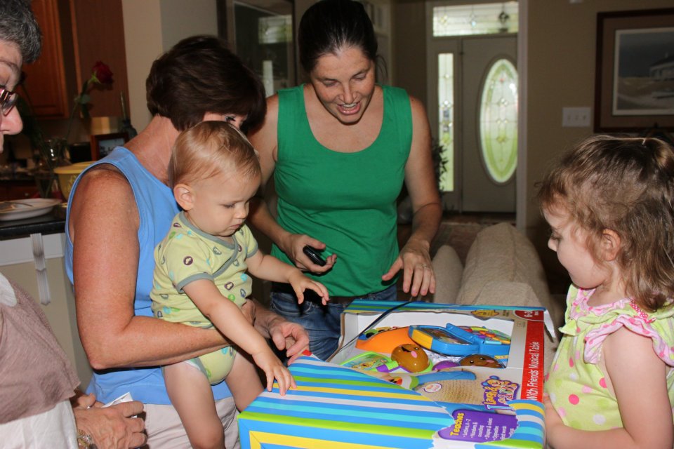 Fundraiser for Stacie VanLeeuwen by Jo Anna Snipes : Lovely Mom Needs ...