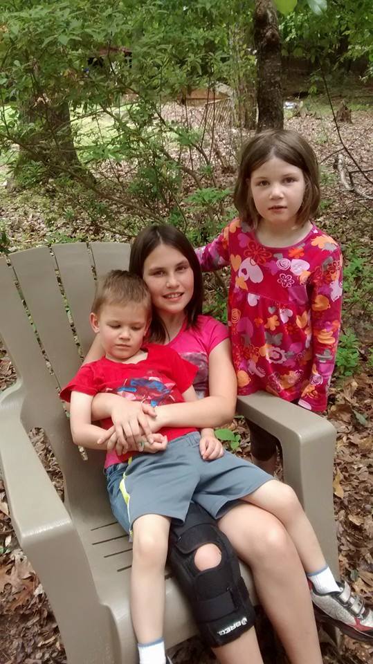 Fundraiser for Stacie VanLeeuwen by Jo Anna Snipes : Lovely Mom Needs ...