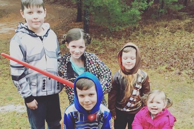 Fundraiser for Danielle Felton by Nikole Rang : Felton family and ...