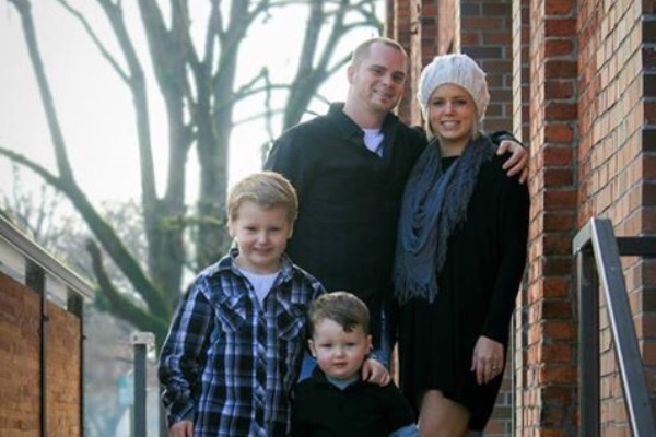 Fundraiser for April Kessel by Michele Roberts : Help April and her boys