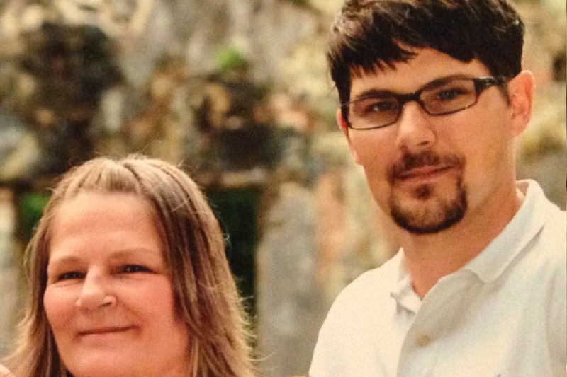 Fundraiser for Thomas Cote by Roger Ptr : Pamela Cote funeral/memorial fund