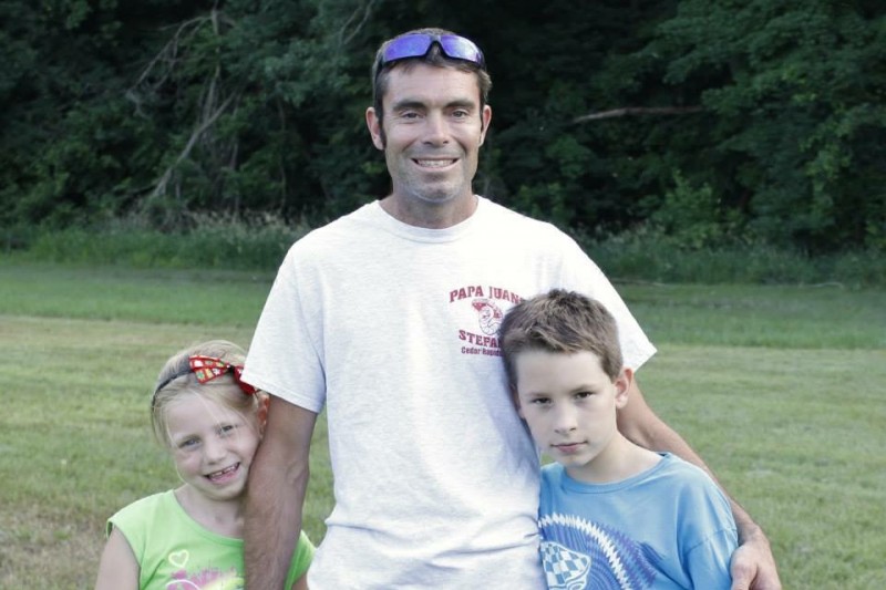 Fundraiser for Roger DeMoss by David DeMoss : Dean Allen DeMoss