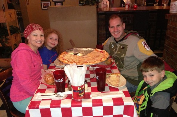 Fundraiser by Jeremy Rizzo : Love for the Lundy Family