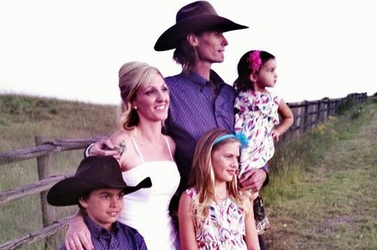 Fundraiser by Wacey Barta : Stringfellow Family Fund