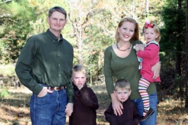 Fundraiser by Tiffany Rangel : Taking Care of Tara (and family)