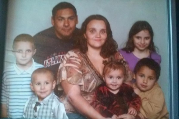 Fundraiser by Cindy Lester : family's house burnt