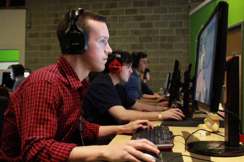 Fundraiser by Stephen Csikos : Fragadelphia Provides Computers