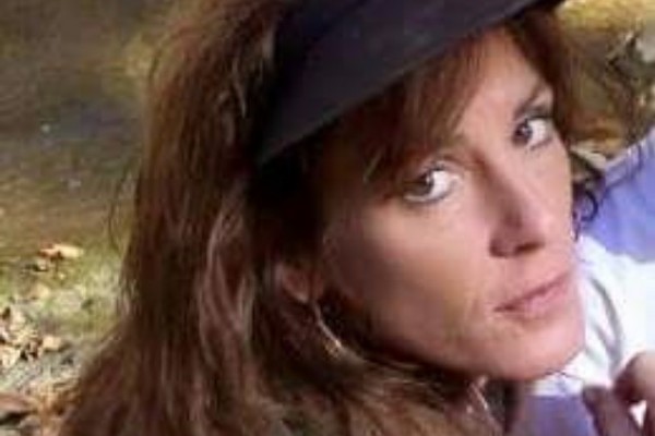 Fundraiser by John Pontician : Lisa is gone, but the bills remain.