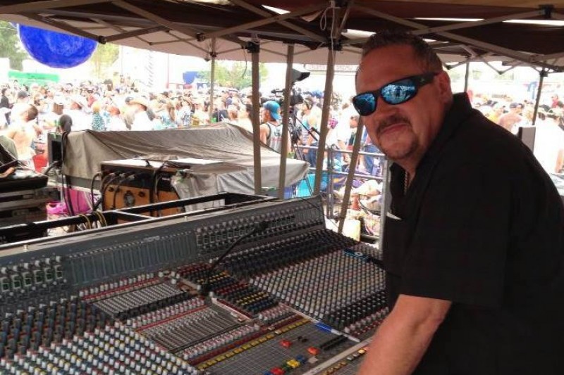 Fundraiser for Michael Bracy by Trick Pony : Mark O'Connell Medical Bills