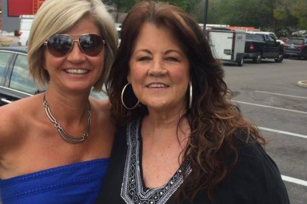 Fundraiser by Jennifer Huggins Gilbert : Patricia Huggins Cancer Battle