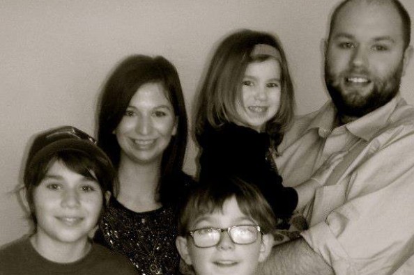 Fundraiser by Kaela Mitchell : Chaffee Family