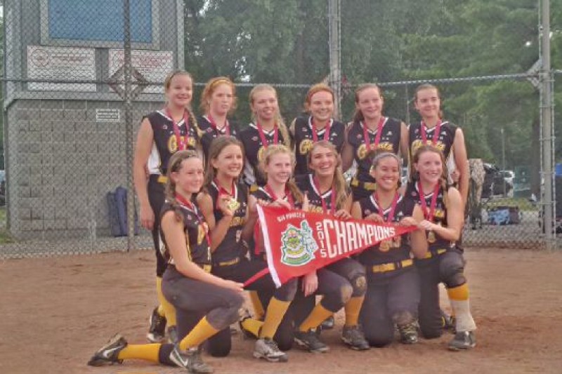 Fundraiser by Jennifer Swainson : Waterloo Ghosts Novice Gold Team