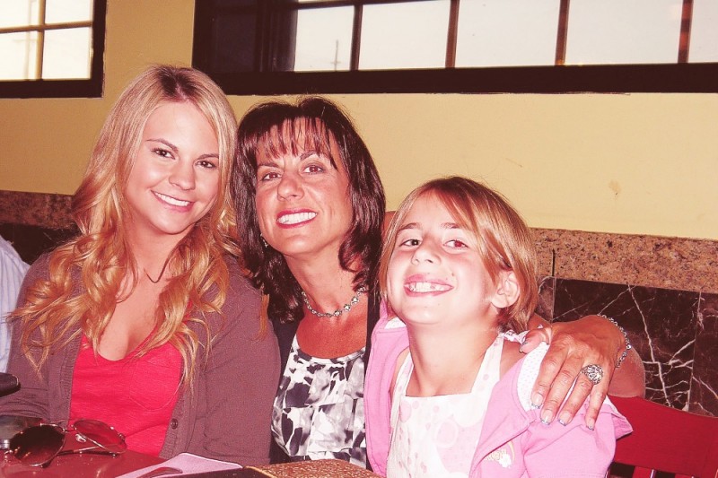 Fundraiser for Dessa Waldo by Tammy Riffle-Pack : Single mom's cancer ...