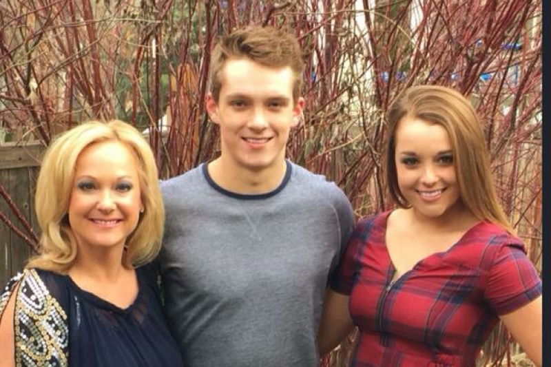 Fundraiser for Michelle Bates by Nadia Shokohi : Helping the Bates Family