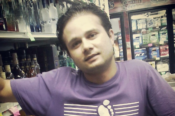 Fundraiser by Max Sharma : Help Gaurav Wagle's families