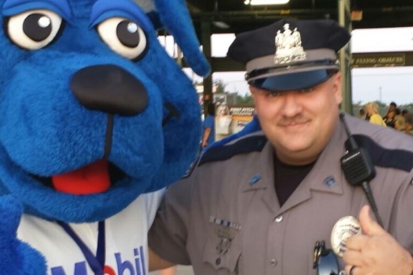 Fundraiser for Sandi Easton by Brendan Hopkins : Officer Jason Easton ...