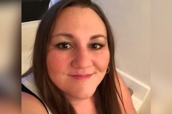 Fundraiser for Roxanne Fowler by Lauren Pelletier : Roxanne's Brain ...